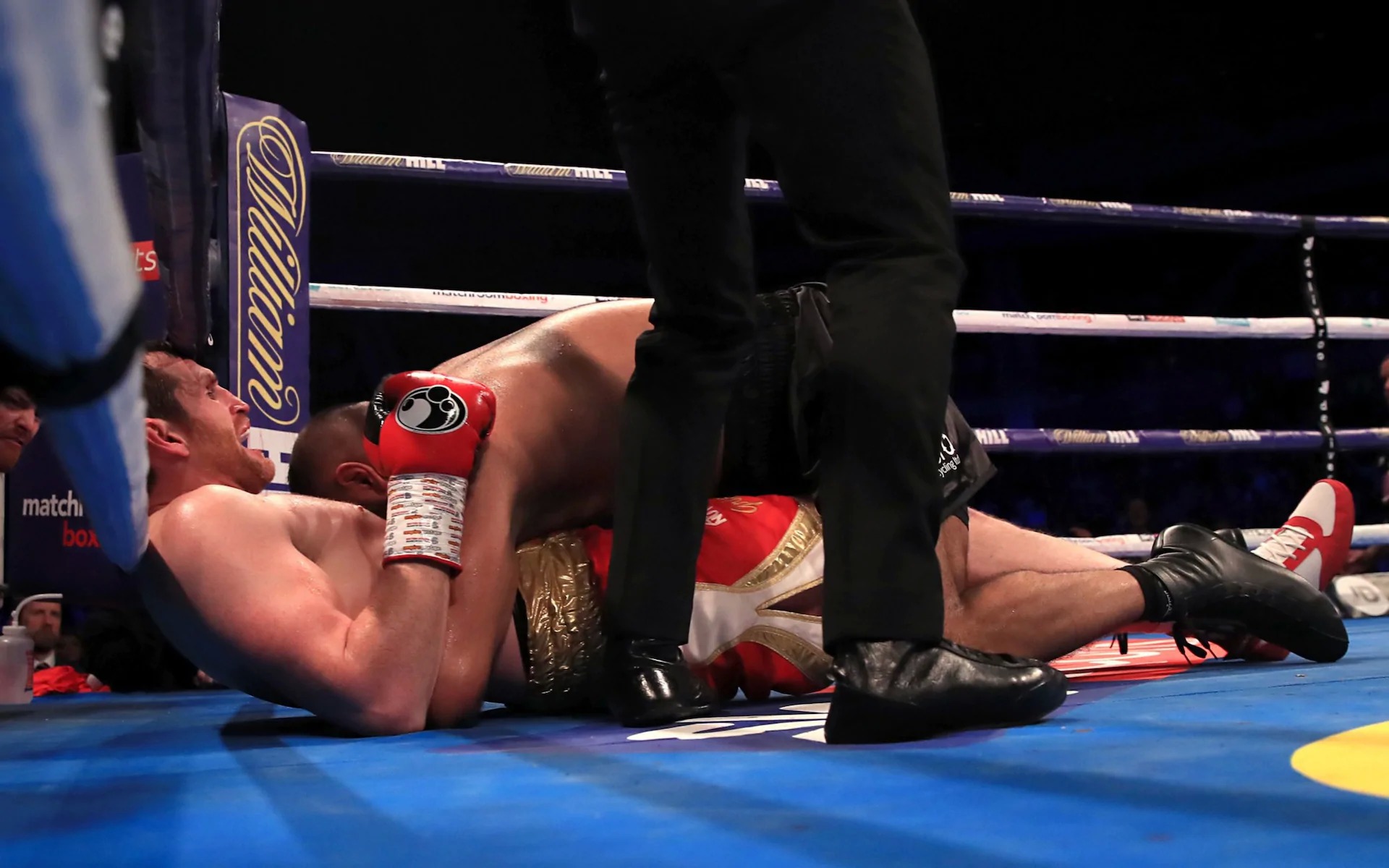 British heavyweight boxer Kash Ali disqualified for biting opponent ...